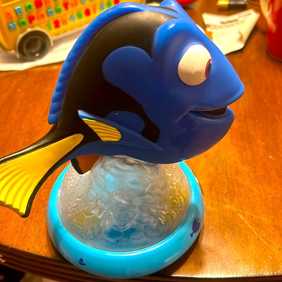 Disney | Toys | Very Cute Finding Nemo Dory And Nemo Night Light 8 ...